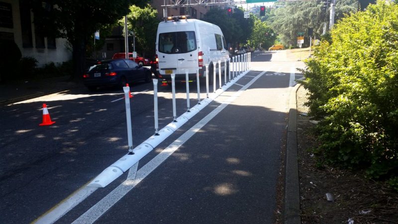 City debuts new ‘Tuff Curb’ to create physical separation for bikeways ...