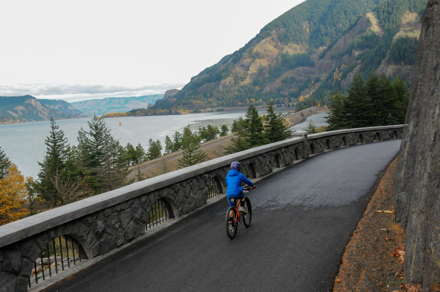 Riding the newest section of the Historic Columbia River Highway State ...