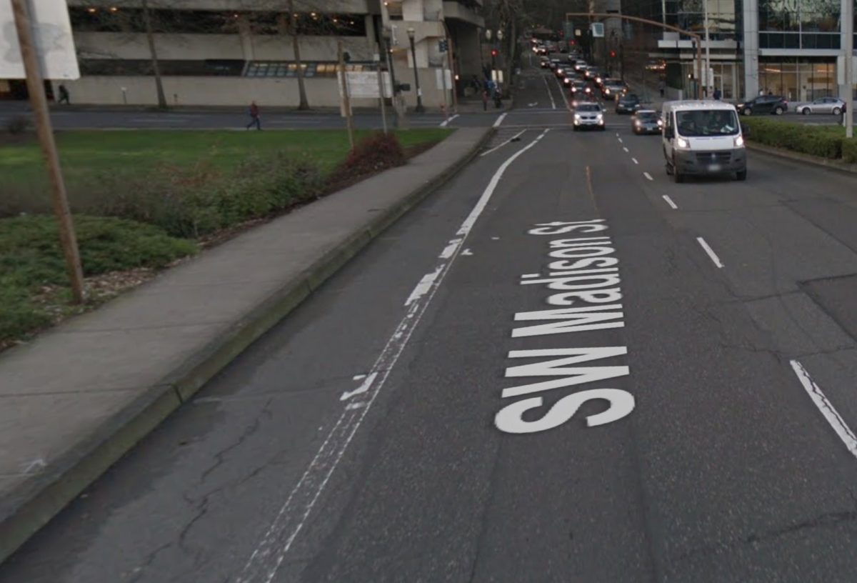 First Look: New raised bike lane on SW Madison – BikePortland