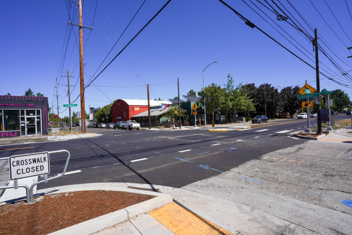 ODOT adds bike lanes to key section of N Lombard – BikePortland