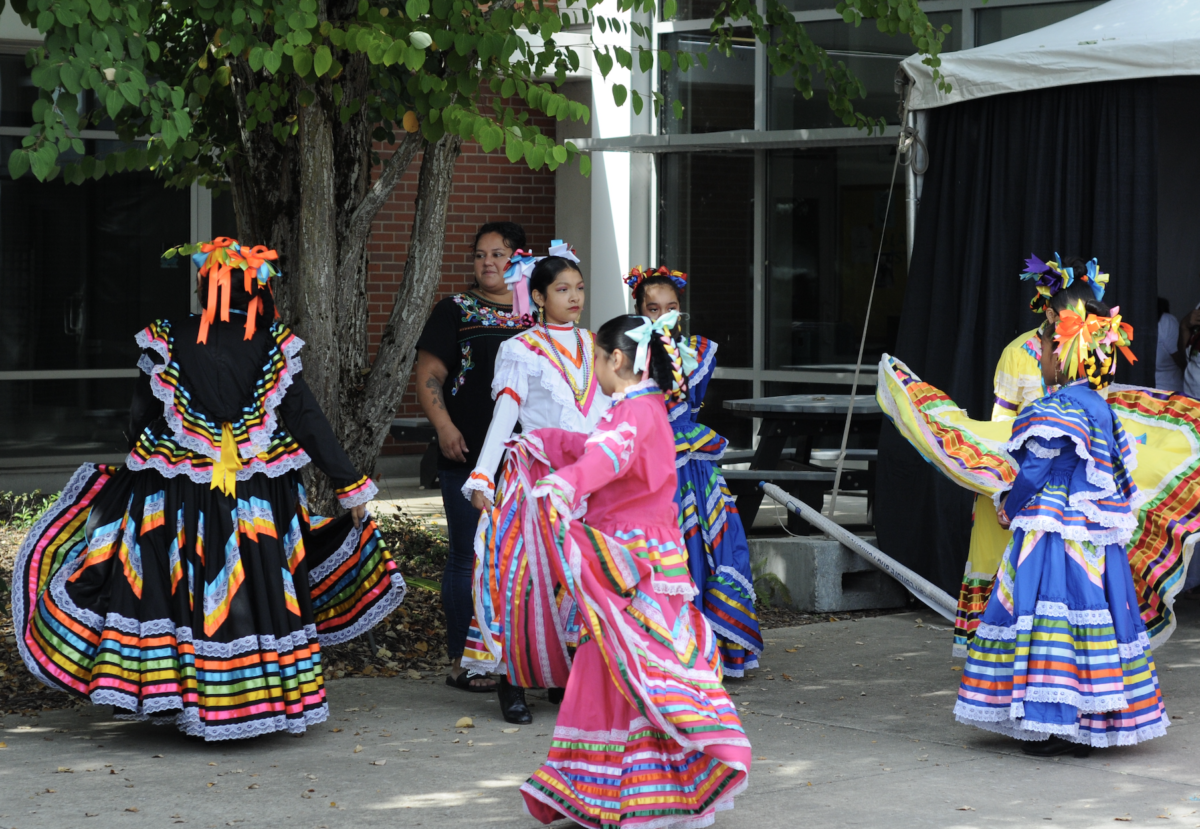TriMet opens new FX line on Division to much fanfare – BikePortland