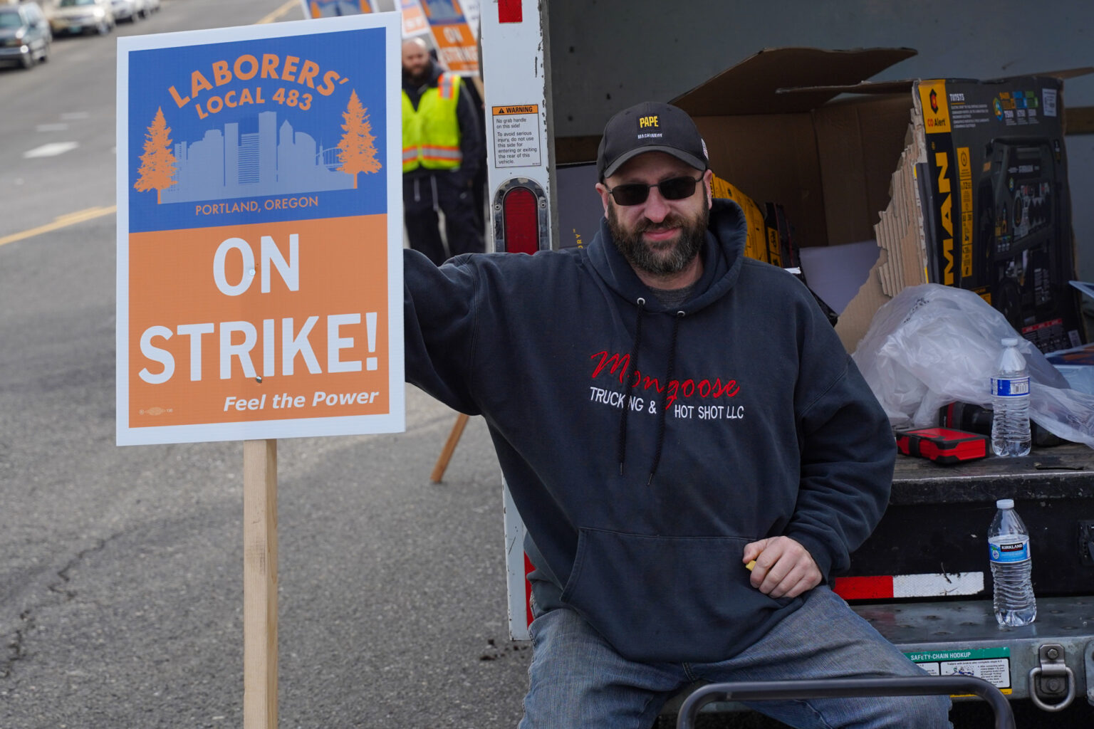 Report from the picket line on the first day of PBOT worker strike ...