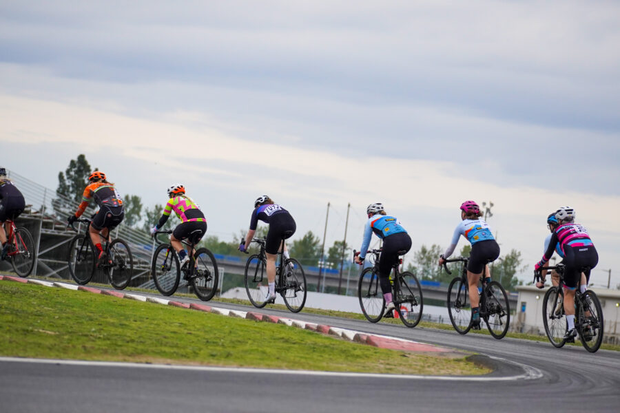 The beauty of bike racing on full display, every Monday at PIR (Photo ...