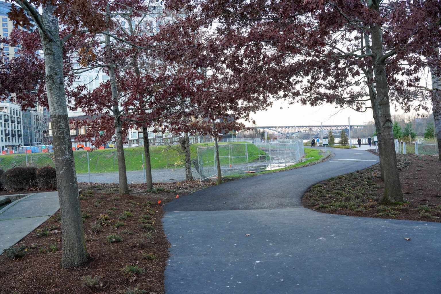 New piece of South Waterfront Greenway path now open – BikePortland