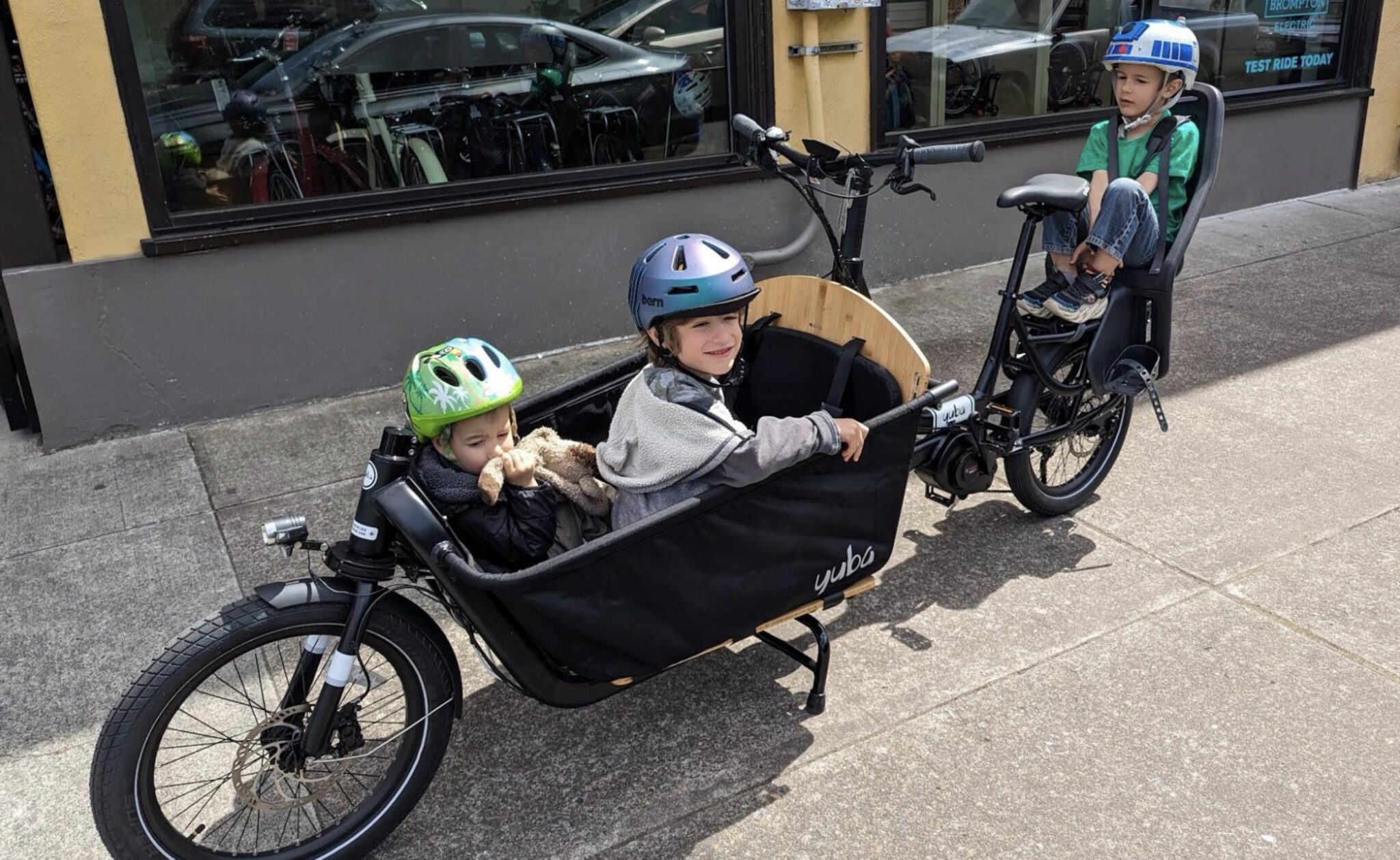 Shopping for a non-electric family bike: Which option would you pick ...