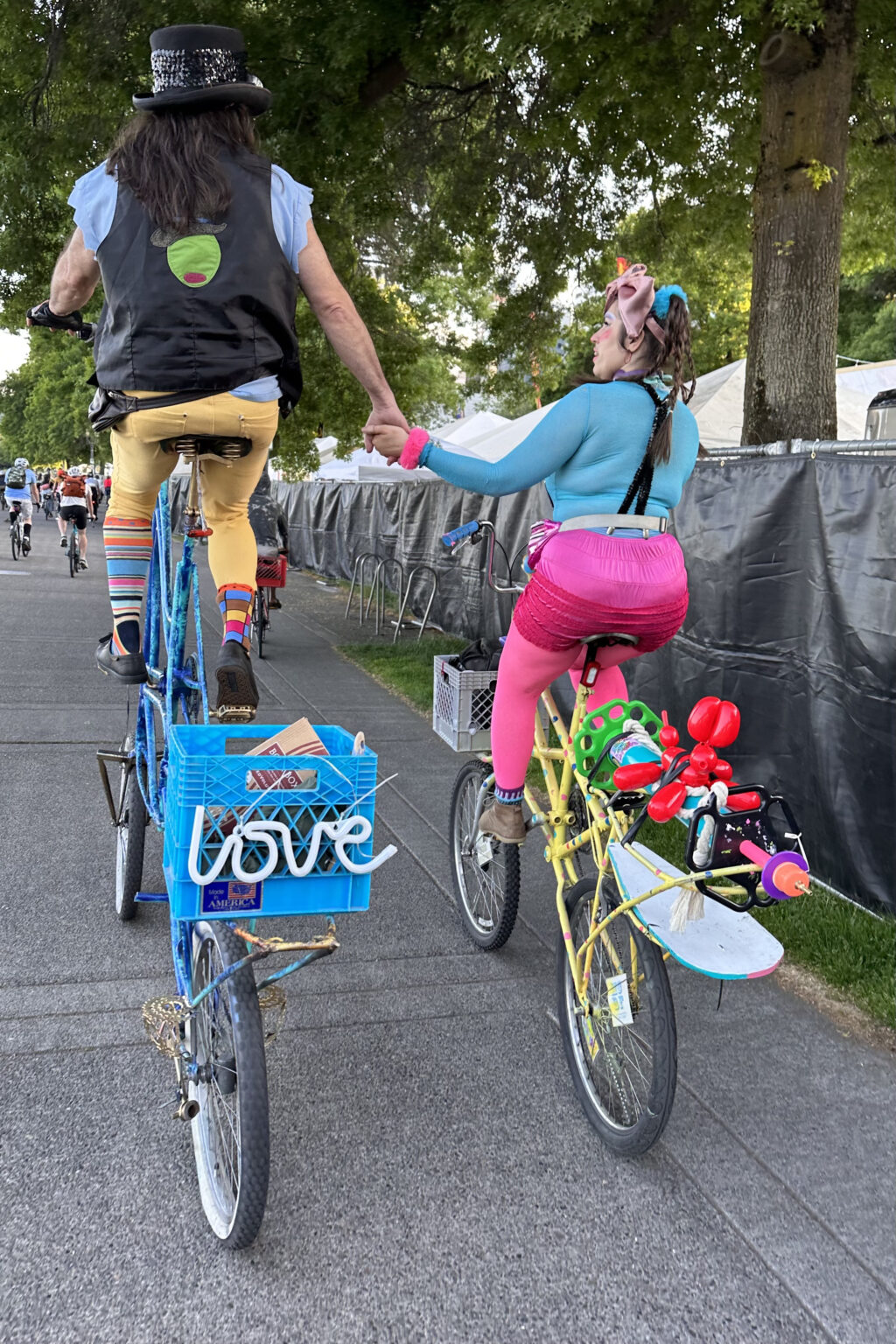Portland’s bike scene, captured by photographer Geoffrey Hiller ...