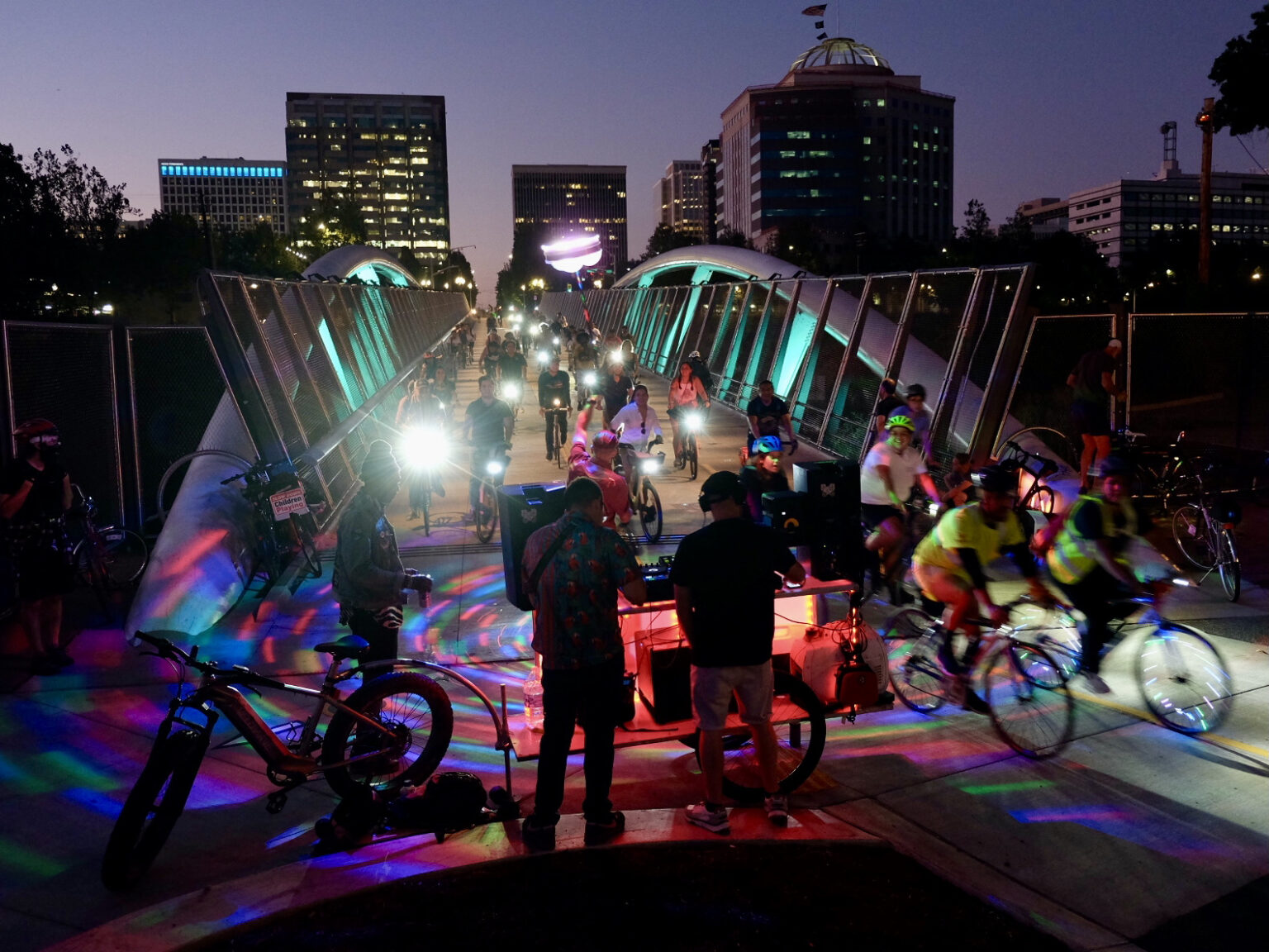 Portland’s bike scene, captured by photographer Geoffrey Hiller ...