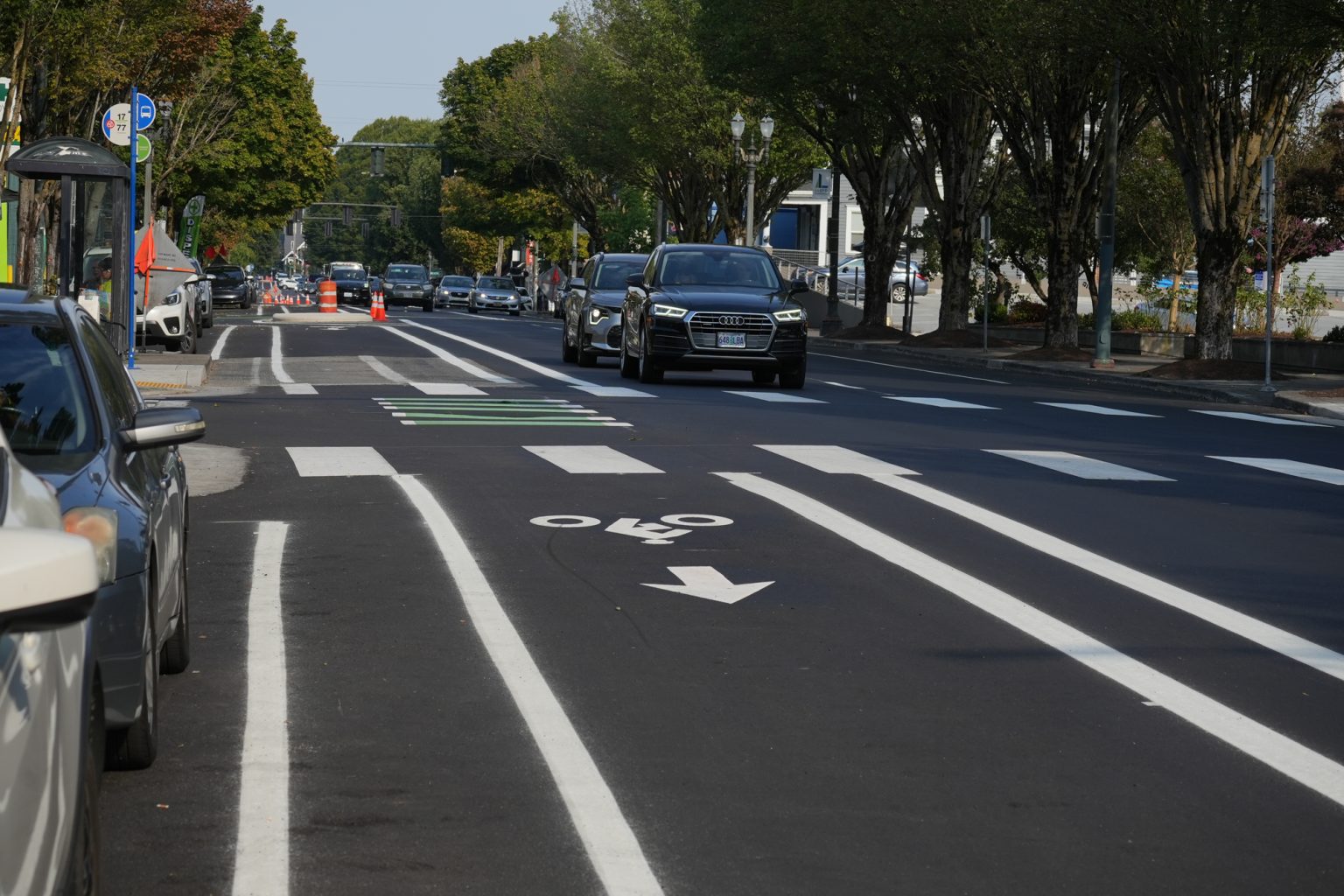 First look at new bike lane — and one less car lane! — on NE Broadway ...