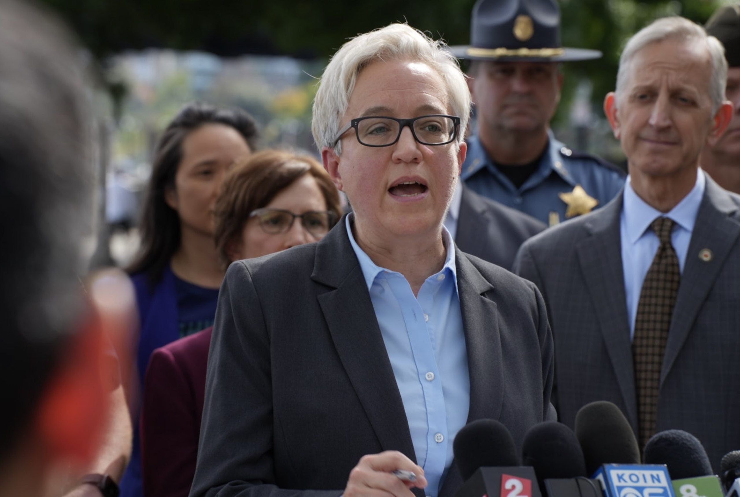 Kotek calls for repeal of transportation bill – BikePortland